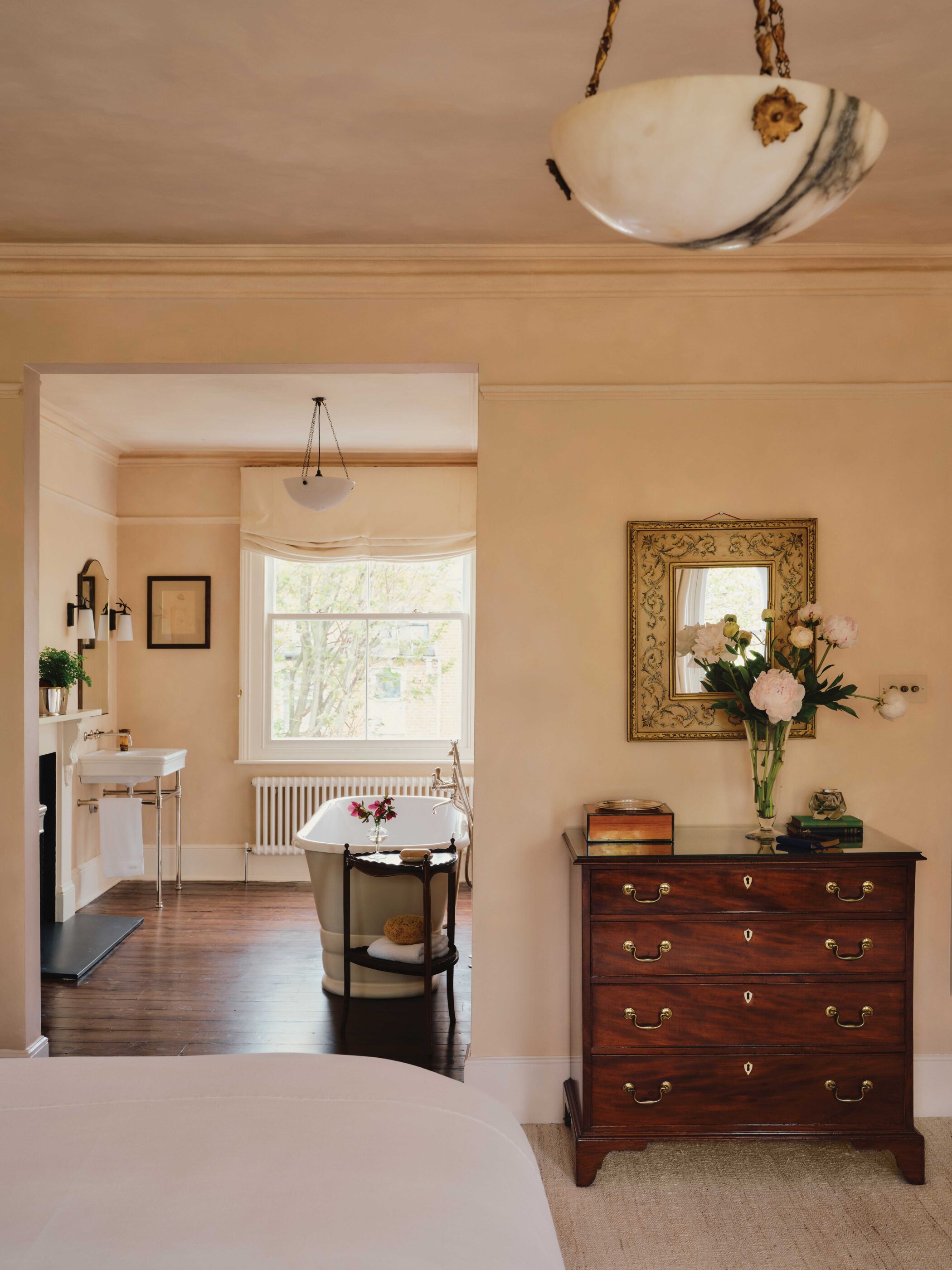 British Designer Jessica Summers Brings Imagination to Tradition ...